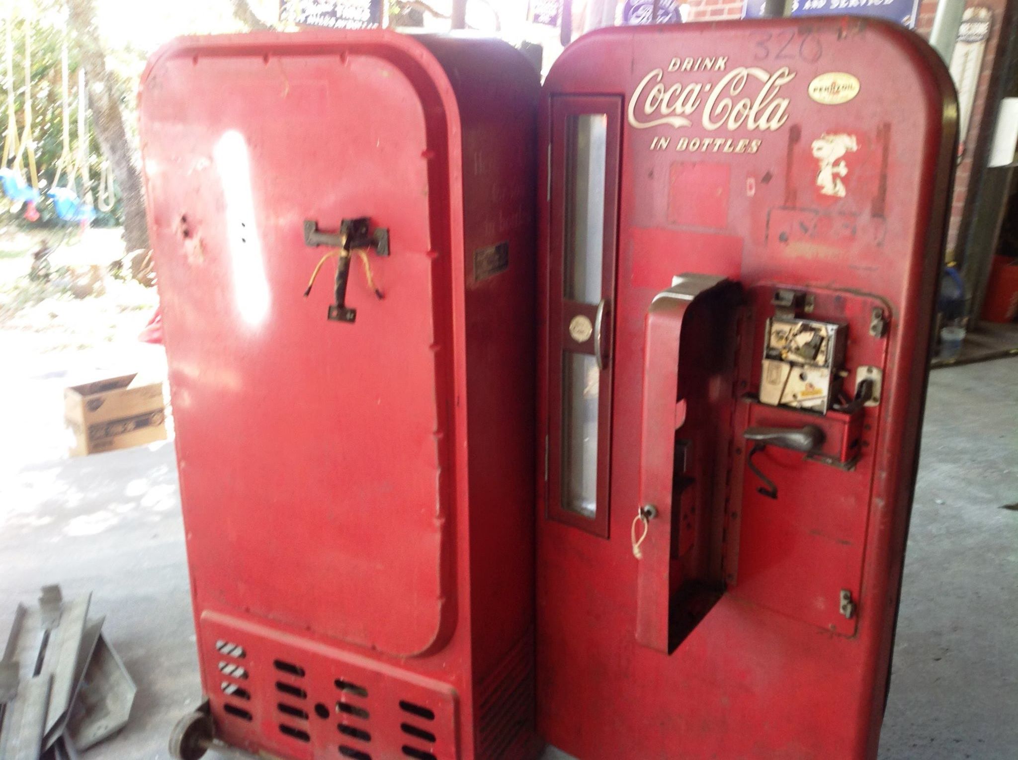 Restoration of Vintage Soda Machine – Greco's Restoration